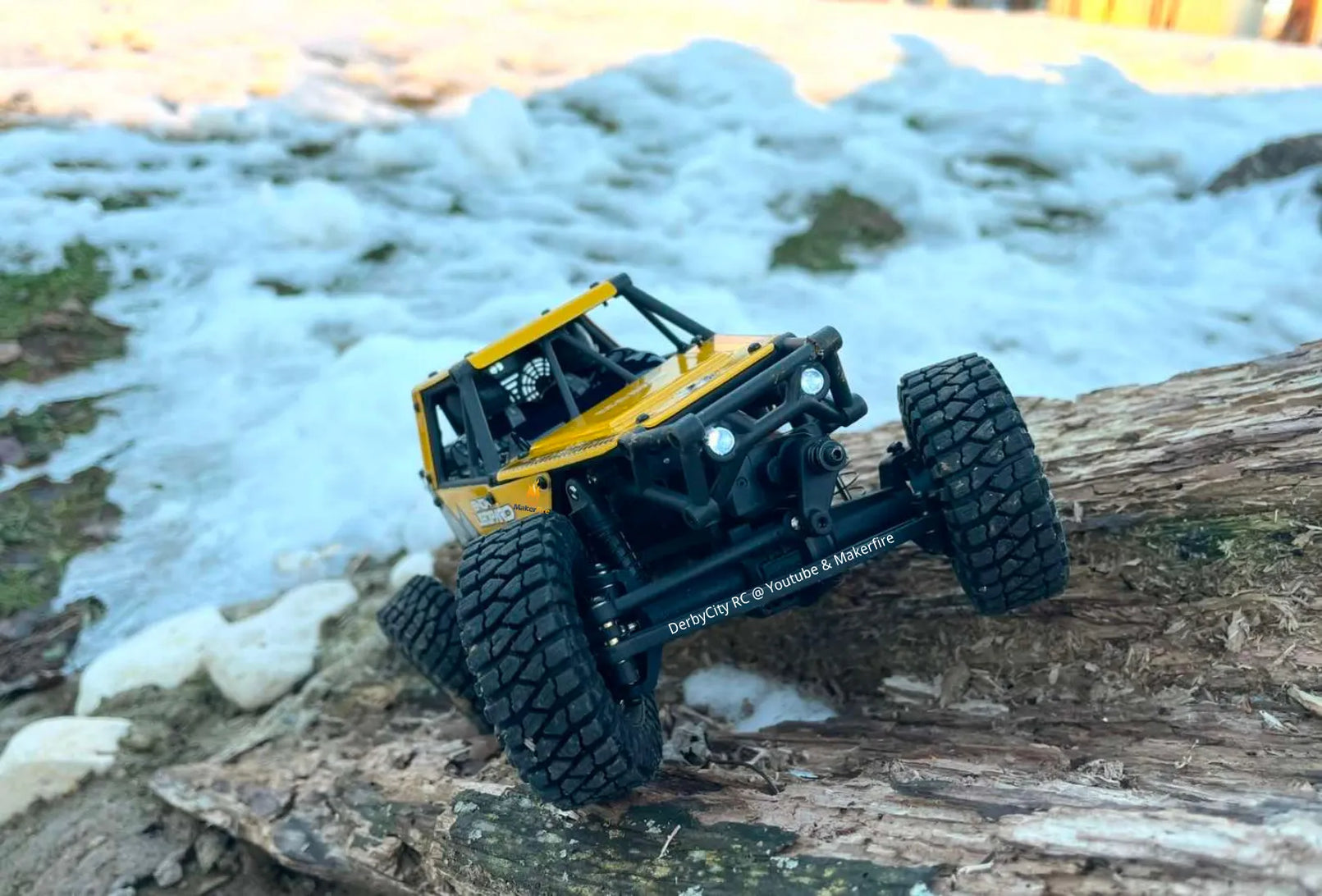 UDI RC UCX2405 Pro - 1/24 Scale RC Car 4WD Brushless FOC Motor Rock ...